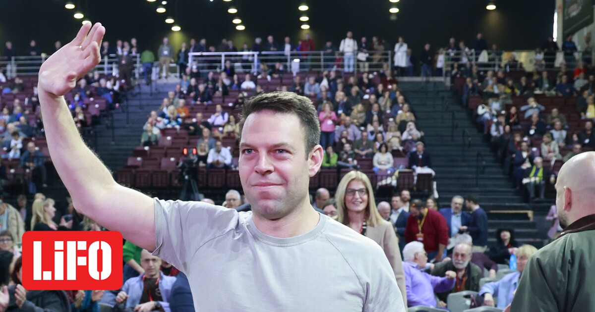 Κασσελάκης: «Προφανώς βγήκα ενισχυμένος από το συνέδριο, ένα στάδιο φώναζε κάτω τα χέρια από τον ...